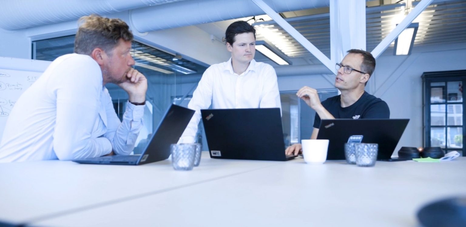 BASE life science - Pharma & Technology Experts